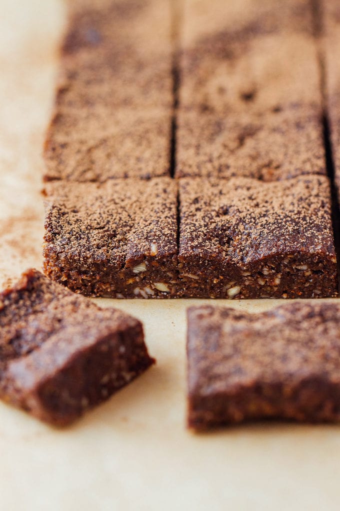 No Bake Raw Vegan Brownies (Best Ever!) - The Simple Veganista